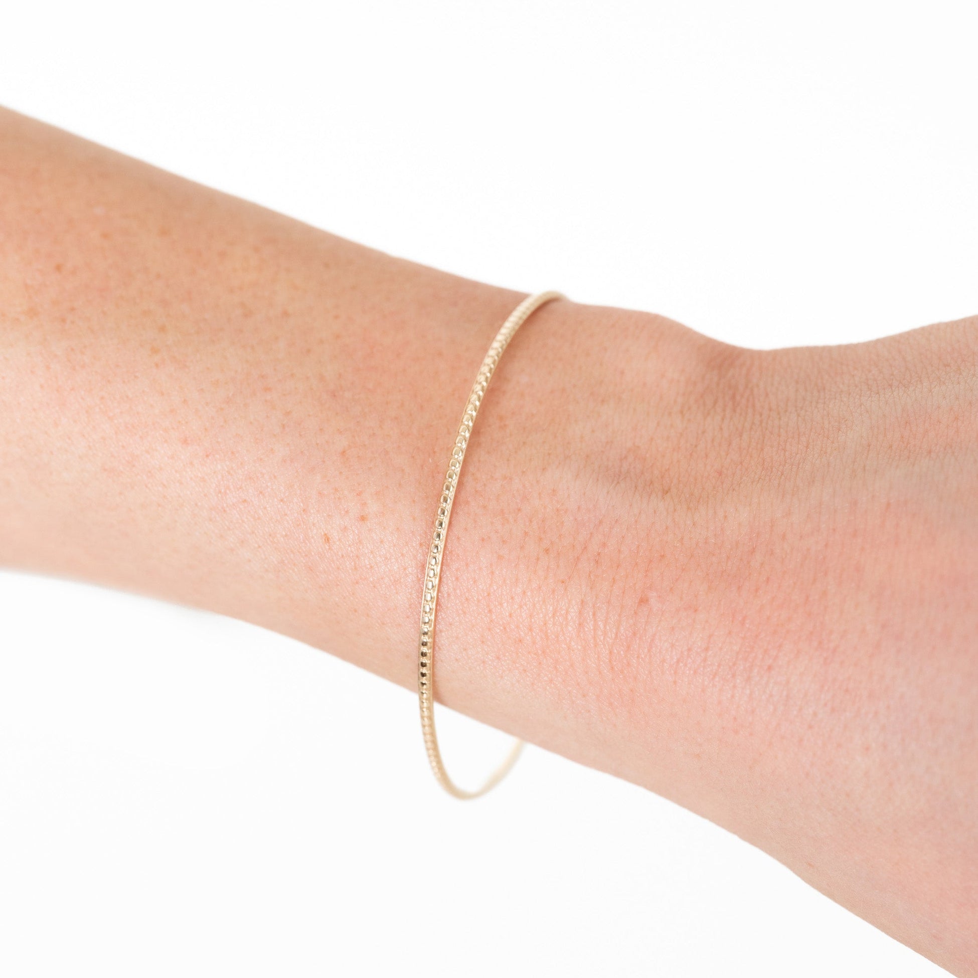 The Heavy Weight Milgrain Bangle – Yearly Co.