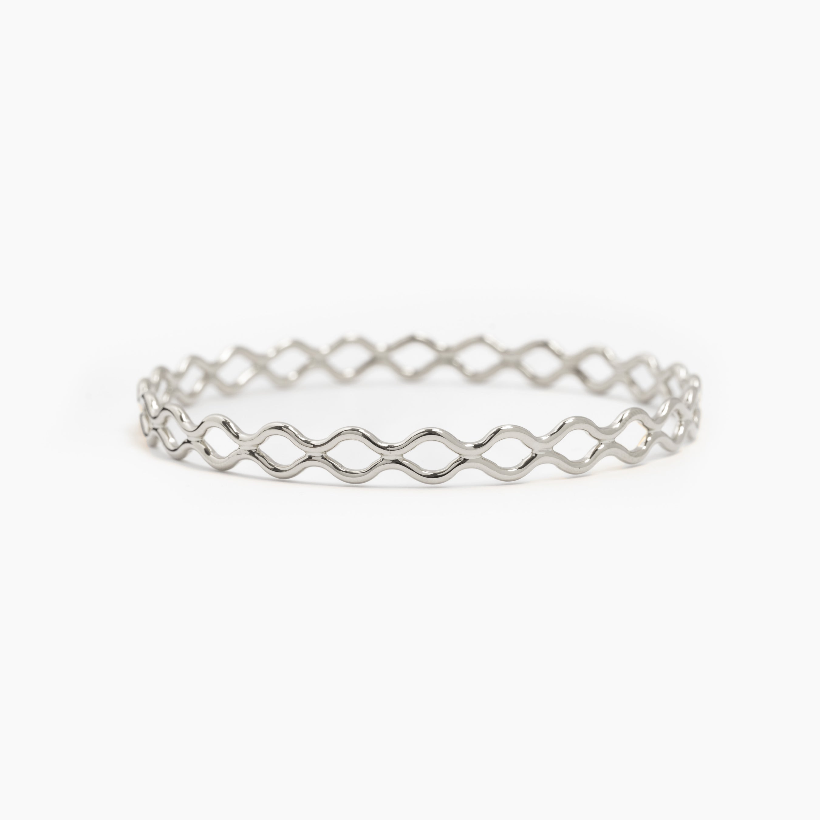 The Double Wavy Bangle – Yearly Co.